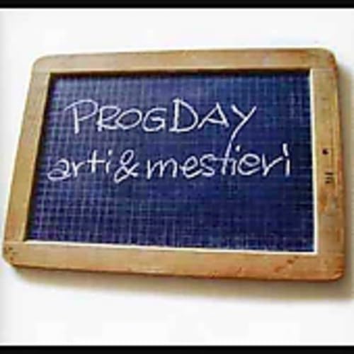 Amazon.com: Prog Day Special: CDs & Vinyl