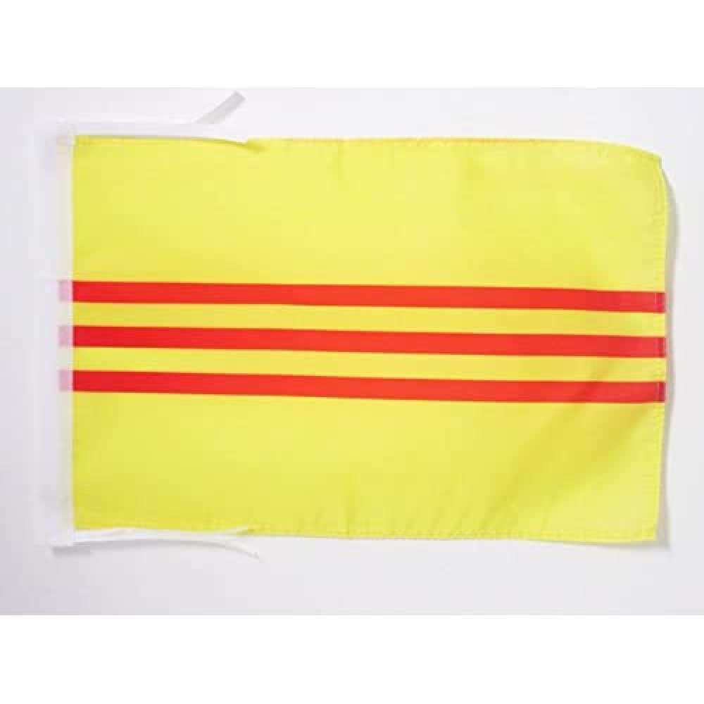 Amazon.com : South Vietnam Flag 18'' x 12'' cords - Vietnamese SMALL ...