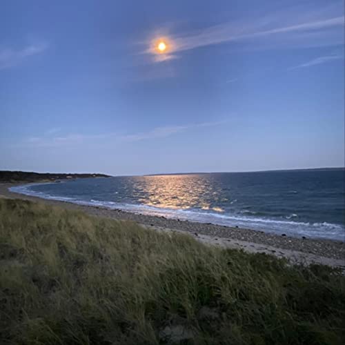 Play On Martha's Vineyard by Dave Willis on Amazon Music