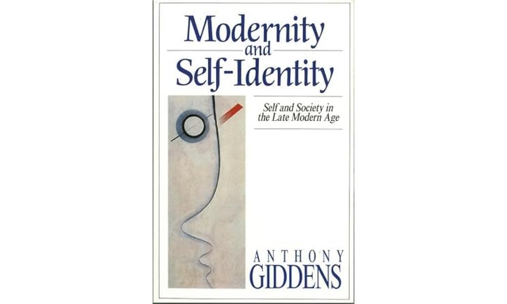 Amazon.com: Modernity and Self-identity: Self and Society in the Late ...