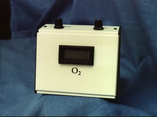 Compact Digital Oxygen Meter: Amazon.com: Industrial & Scientific