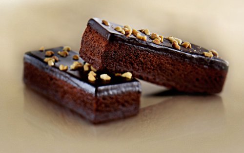 Amazon.com: 6- Vachon the Original Brownies with Peanuts 456g, 16oz ...