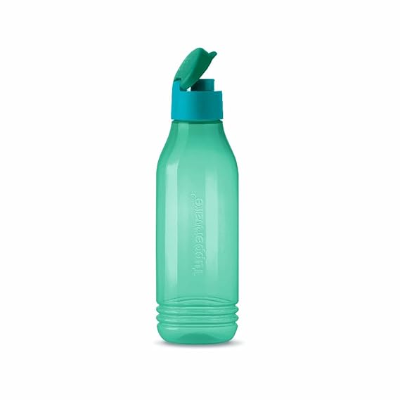 Tupperware ECO SIP Triangular Water Bottles, 750 ml, (Set of 1), Green ...