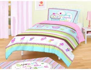 Amazon.com: Adorable Girl Pink Green Yellow Sweet Cupcake Reversible ...