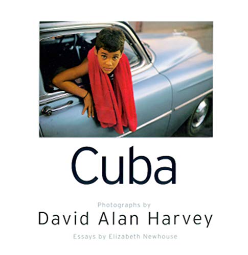 Cuba: Island at a Crossroad: David Alan Harvey: 9780792275015: Amazon ...