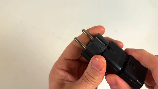 Watch Plug In Solutions US to Vietnam South Korea Travel Adapter on ...