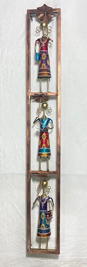 Decornus Metal Wall Decor Doll Wall Frame Doll Wall Hanging Decorative ...