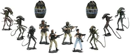Amazon.com: Hot Toys Aliens - Alien vs USCM Snap Kits Models w/ Alien ...
