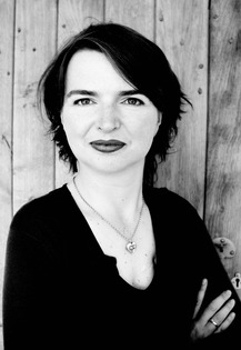 Amazon.com: Emma Dodd: books, biography, latest update