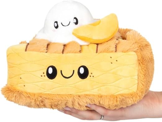 Amazon.com: Squishable / Mini Comfort Food Apple Pie 7" Plush : Toys ...