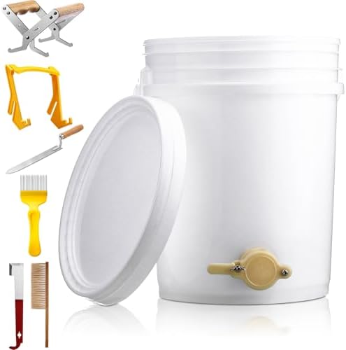 Amazon.com: Nuogo 7 Pcs Honey Harvesting Beekeeping Tool Kit 5 Gallon ...