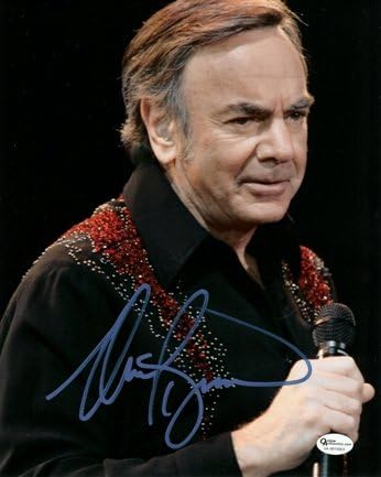 Amazon.com: Neil Diamond Autographed 8x10 Photo - Sports Memorabilia ...