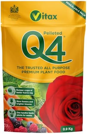 Vitax Ltd 6QF901 Q4 Pelleted Fertilizer 0.9kg Pouch : Amazon.co.uk: Garden