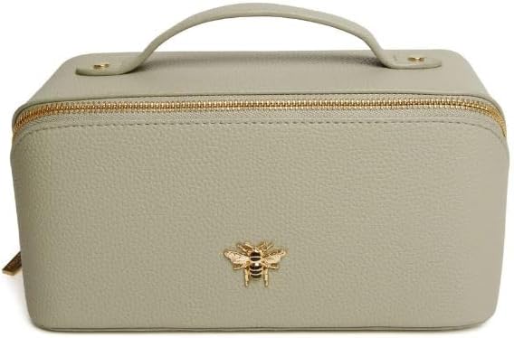 Amazon.com: Luxury Beauty Case by Alice Wheeler London Train Case ...