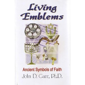 Living Emblems: Ancient Symbols of Faith | Amazon.com.br