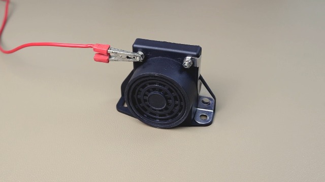 Watch Car Reversing Horn on Amazon Live