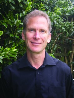 Amazon.com: Pete Pfitzinger: books, biography, latest update