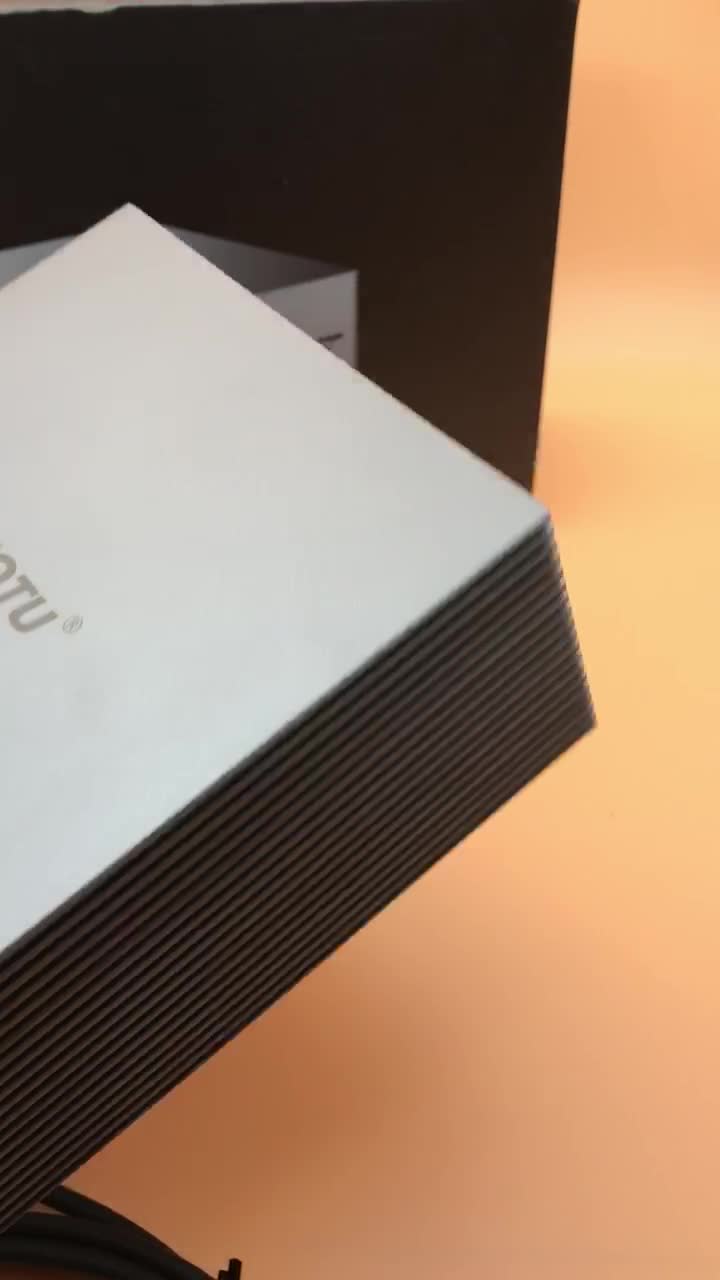 Watch TOTU Upgraded Universal USB-C 4K Triple Display Docking Station ...