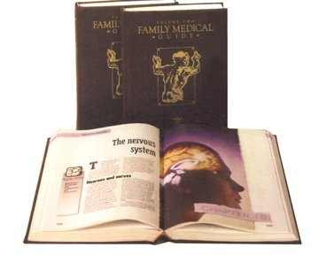 Family Medical Guide: Amazon.co.uk: 9780816323562: Books