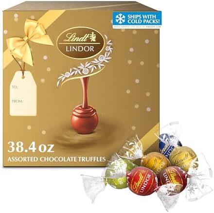 Amazon.com: Lindt LINDOR Assorted Chocolate Truffles 90 Count Gift Box ...