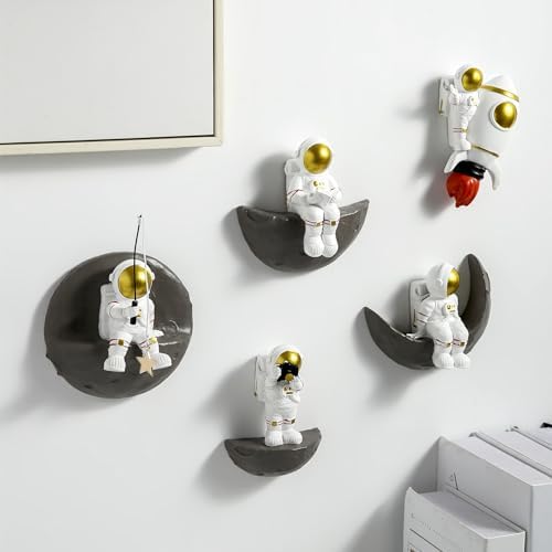 Amazon.com: AWNR Astronaut Wall Decor Set of 2 Outer Space Theme ...