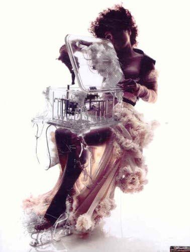 Bjork - Royal Opera House [Ntsc] [UK Import]: Amazon.de: DVD & Blu-ray