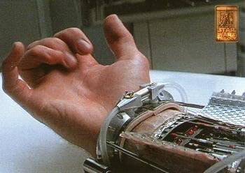 Luke Skywalker's bionic hand trading card (Star Wars) 1997 Merlin ...