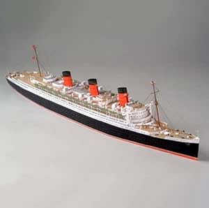 Amazon.com: NZPOST 1:400 Scale British Royal Mail Steamer RMS Queen ...