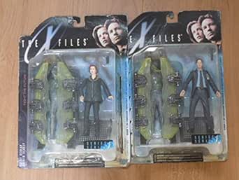 Amazon.co.jp: X-Files Mulder & Scully Alien Figures Set of 3 - Box ...