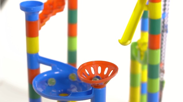 Watch MindWare Elevator Marble Run - 110 Pieces with motorized marble elevator on Amazon Live