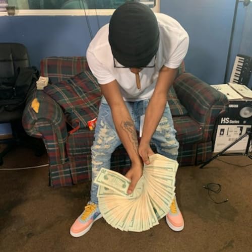 Long Time Coming von Tre Loaded auf Amazon Music Unlimited