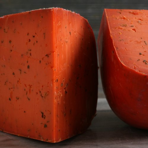 Amazon.com : Basiron Rosso (Gouda with Red Pesto) (7.5 ounce) by ...
