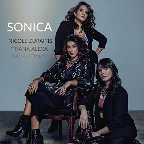 Amazon.com: SONICA : Thana Alexa, Nicole Zuraitis, Julia Adamy: Digital ...