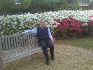 Amazon.com: Frank G. Merlino: books, biography, latest update