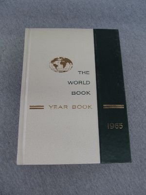 The World Book Year Book 1965: Staff of Publisher: Amazon.com: Books