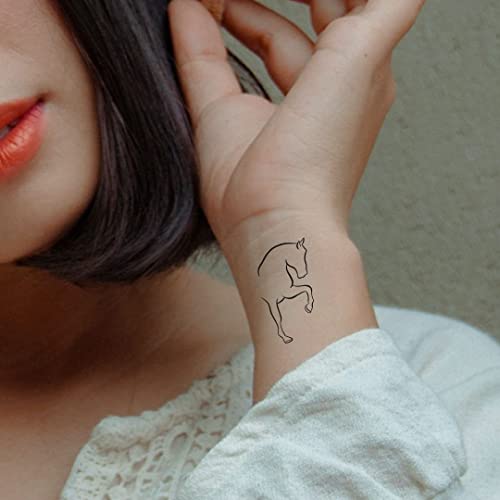 Kraftvolle Tattoos: So wählst du dein Symbol für Mut und Stärke