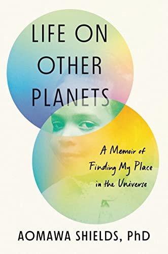 Amazon.com: Life on Other Planets: A Memoir of Finding My Place in the ...