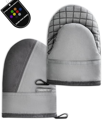 Amazon.com: Cuisinart Neoprene Mini Oven Mitts, 2pk - Heat Resistant ...