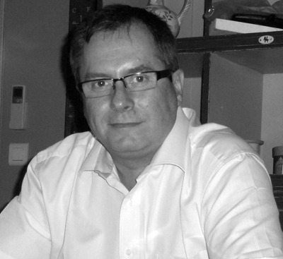 Amazon.co.jp: Franck PIERRE: 本、バイオグラフィー、最新アップデート