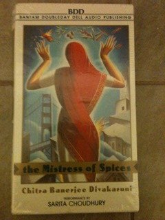 The Mistress of Spices: Divakaruni, Chitra: 9780553477016: Amazon.com ...
