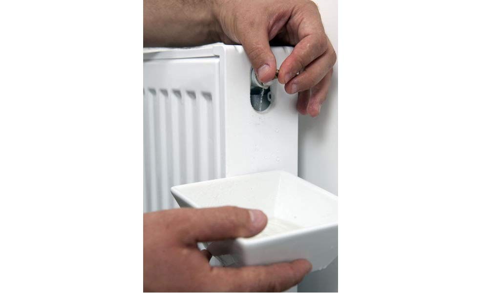 Buy 1 2 MANUAL RADIATOR AIR VENT BLEED PLUG VALVE Online At Desertcart buy-1-2-manual-radiator-air-vent-bleed-plug-valve-online-at-desertcart