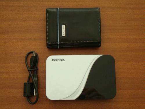 Amazon.com: Toshiba 320 GB USB 2.0 Portable External Hard Drive ...