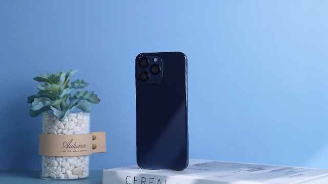 Watch i14 Pro Max on Amazon Live