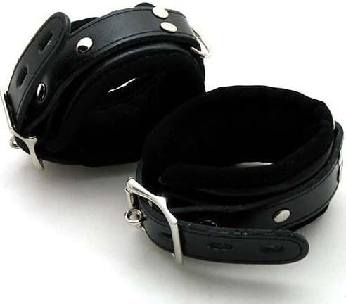 Amazon.com: Padded Premium Leather Locking Wrist Restraints : Health ...