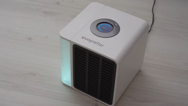 Watch Evapolar evaLIGHT Plus personal air cooler on Amazon Live