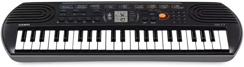 Casio SA-80H5 Mini-Keys 44 key keyboard in White with lime green base ...