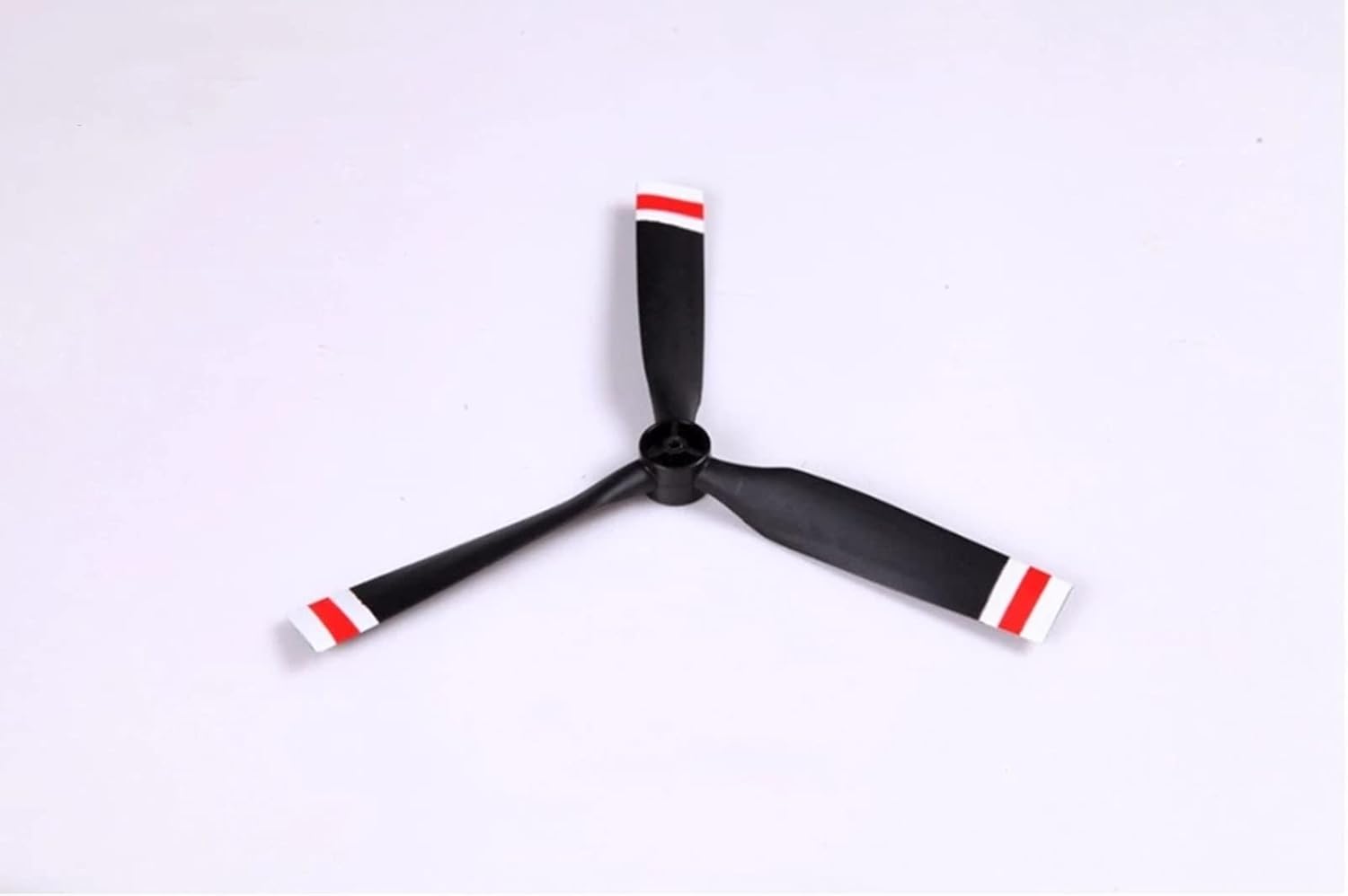 Amazon.com: Fms RC 800mm Mini T-28 T28 V2 Propeller 7x6 3 Blade PROP038 ...