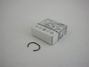 Volkswagen Genuine CV Joint Snap Ring Circlip - 171407297C : Amazon.co ...