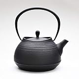 ・ブランド:壱鋳堂・IH調理器対応・材質：鋳鉄・表面仕上げ：内面-釜焼き（酸化被膜）仕上げ、外面-漆焼付【黒仕上げ】・満水容量：約1.1L・サイズ/重量：W18×D15×H20㎝ / 約1.8㎏・原産地：日本（岩手県）