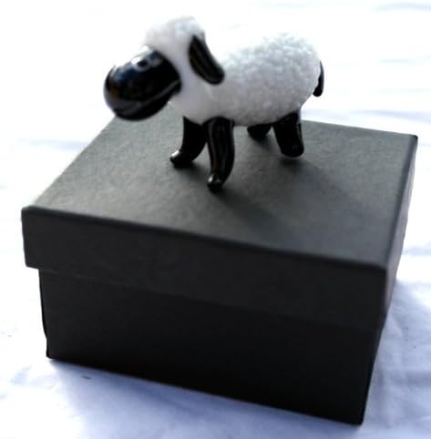 Gorgeous and Very Cute Glass Sheep Figurine : Amazon.co.uk: Home & Kitchen